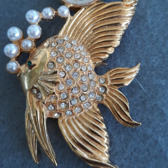 ivana trump | Jewelry | Ivana Trump Watch Pendant Pin Gold Pearl Fish ...